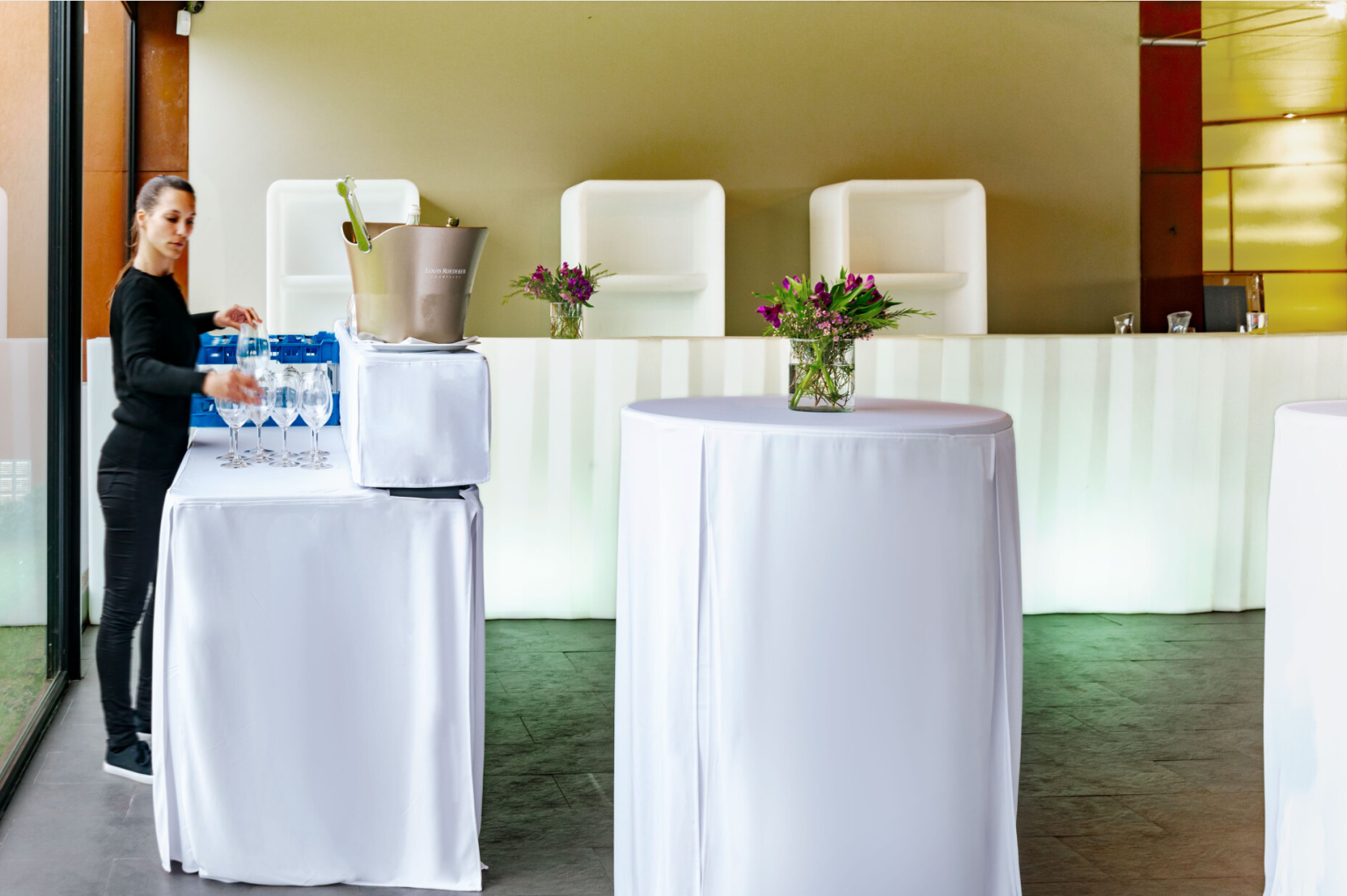 Sådan opsætter du et buffetbord dine gæster vil elske - Zederkof